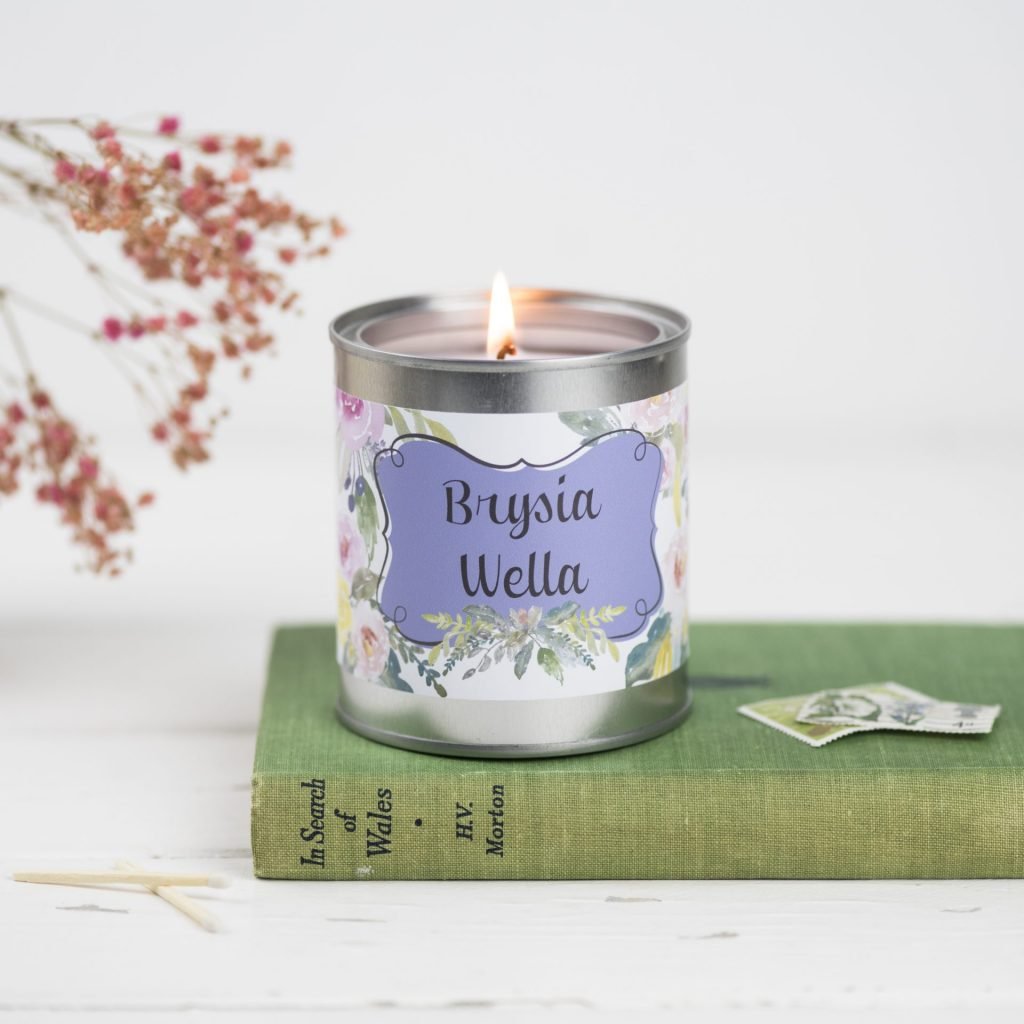 Ar Hyd Y Nos candle. Peony, jasmine and vanilla candle. Vegan candle ...